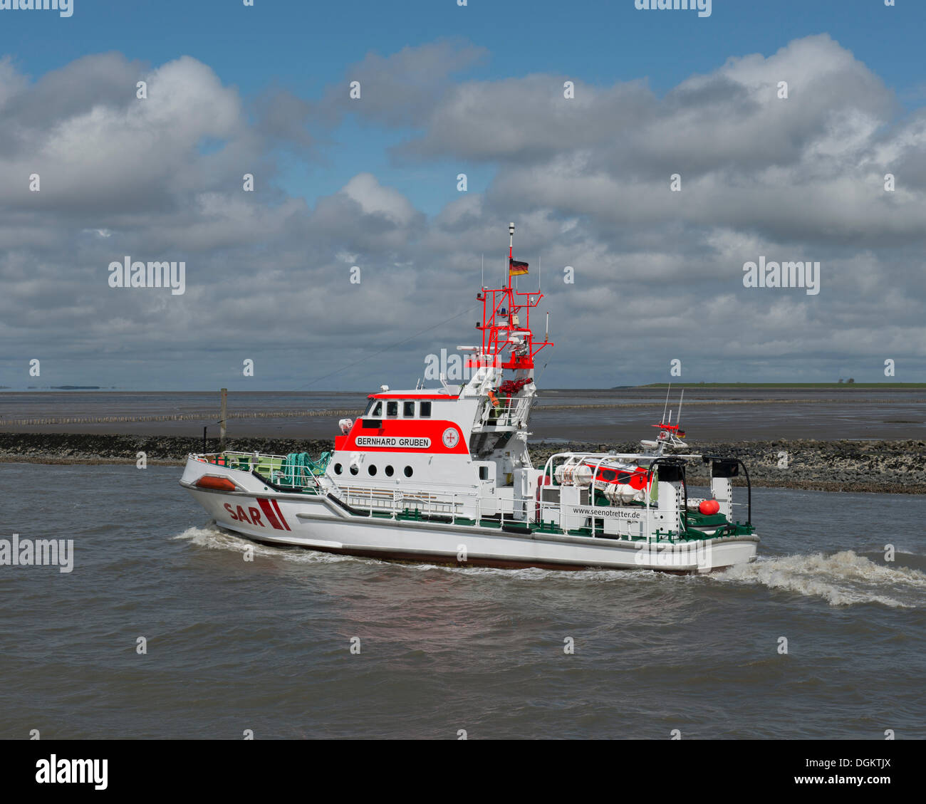 Bernard Gruben, una nave SAR, il salvataggio in mare nave che lascia il ...