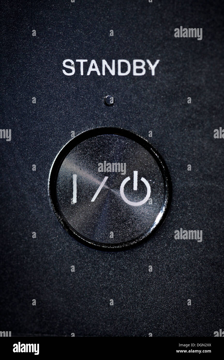 Standby switch immagini e fotografie stock ad alta risoluzione - Alamy