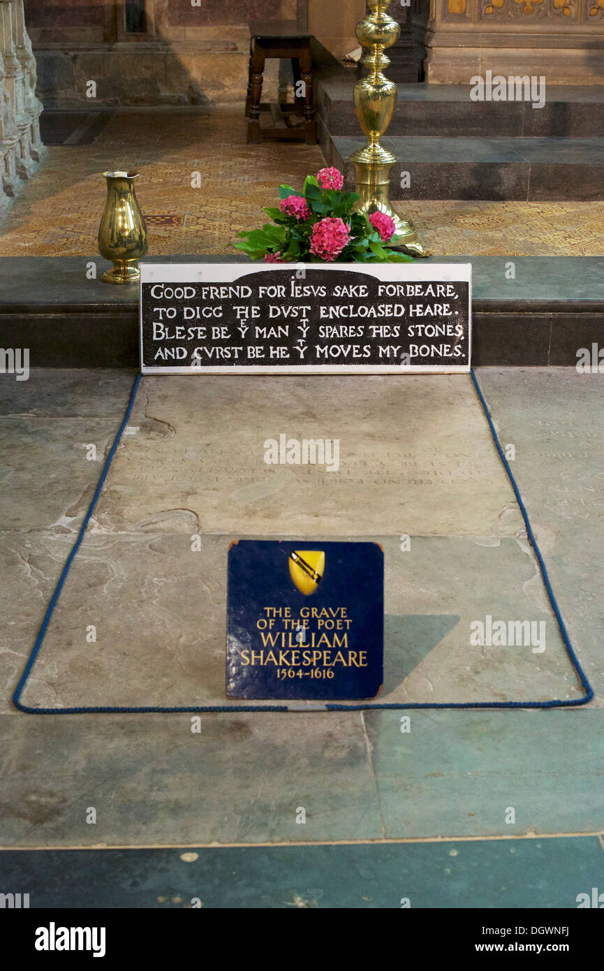 William shakespeares grave immagini e fotografie stock ad alta ...