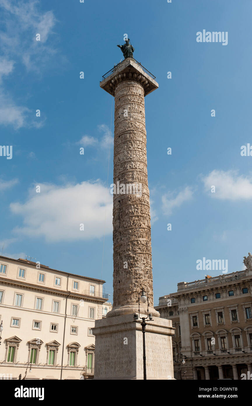 Un antico Romano Colonna della Vittoria, la colonna di Marco Aurelio su ...