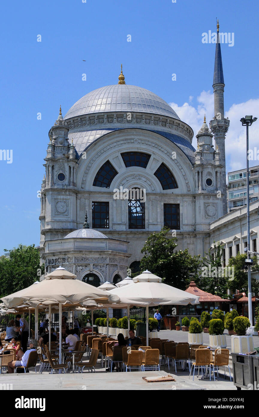 Moschea di camii immagini e fotografie stock ad alta risoluzione - Alamy