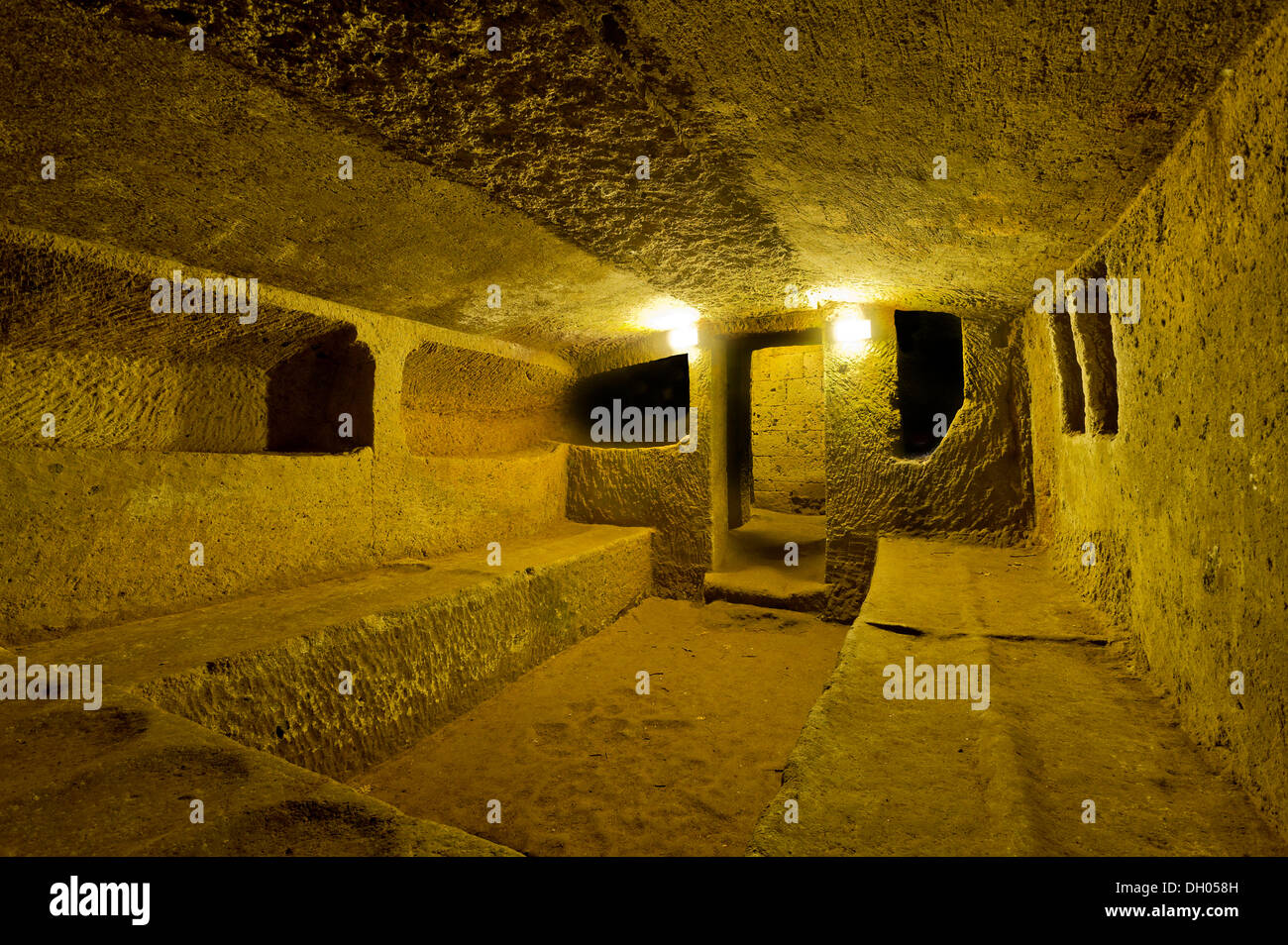 Cerveteri tomb immagini e fotografie stock ad alta risoluzione - Alamy