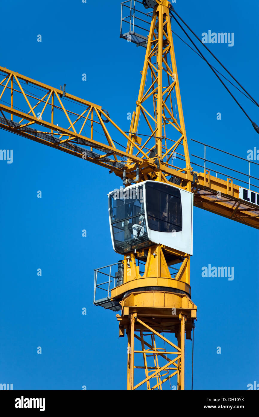 Cabina gru a torre immagini e fotografie stock ad alta risoluzione - Alamy
