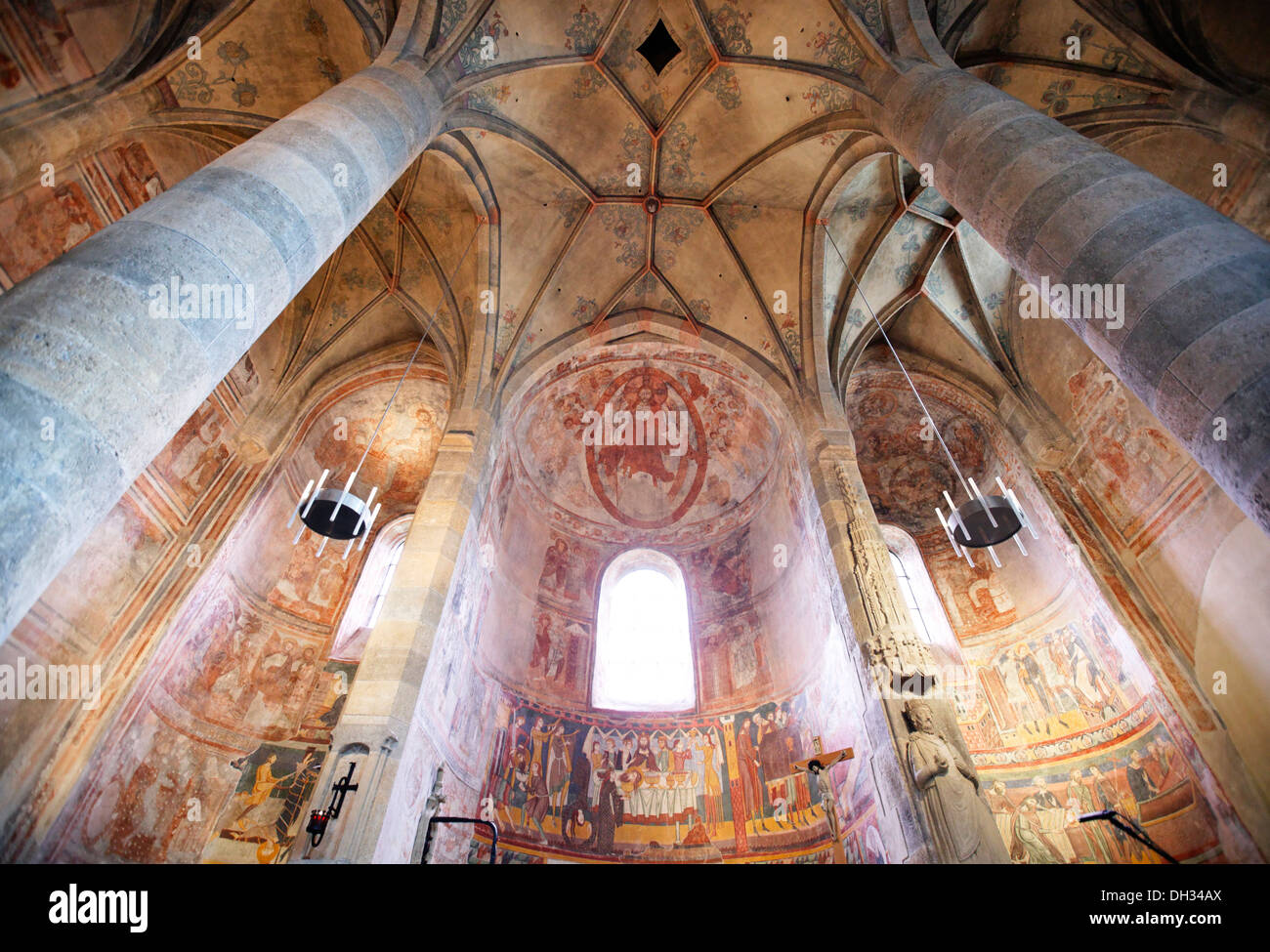 La Svizzera, Grigioni, Val Müstair (Munster), il monastero benedettino ...