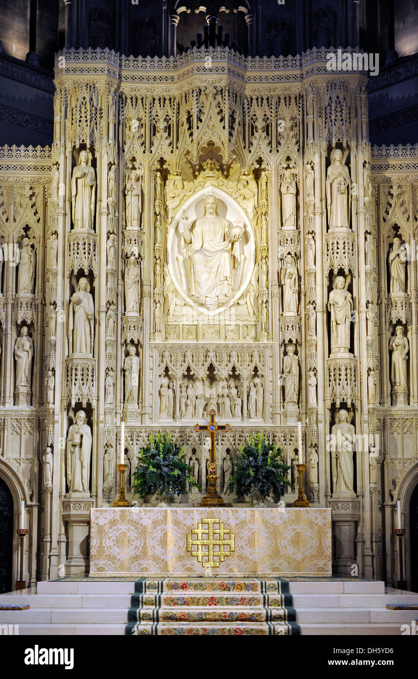 Altare maggiore di tutti i santi immagini e fotografie stock ad alta ...