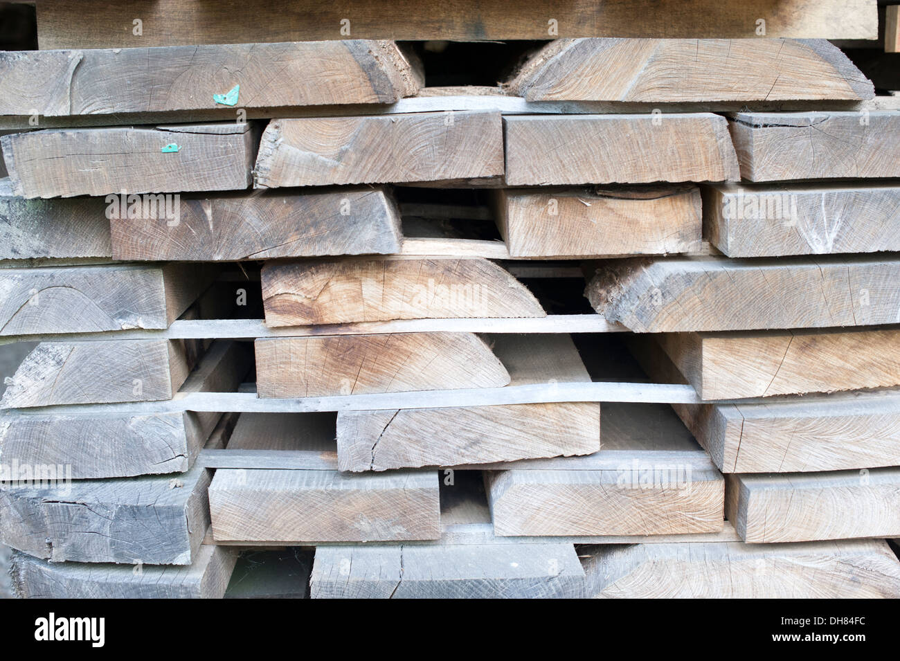 Legno tagliato immagini e fotografie stock ad alta risoluzione - Alamy
