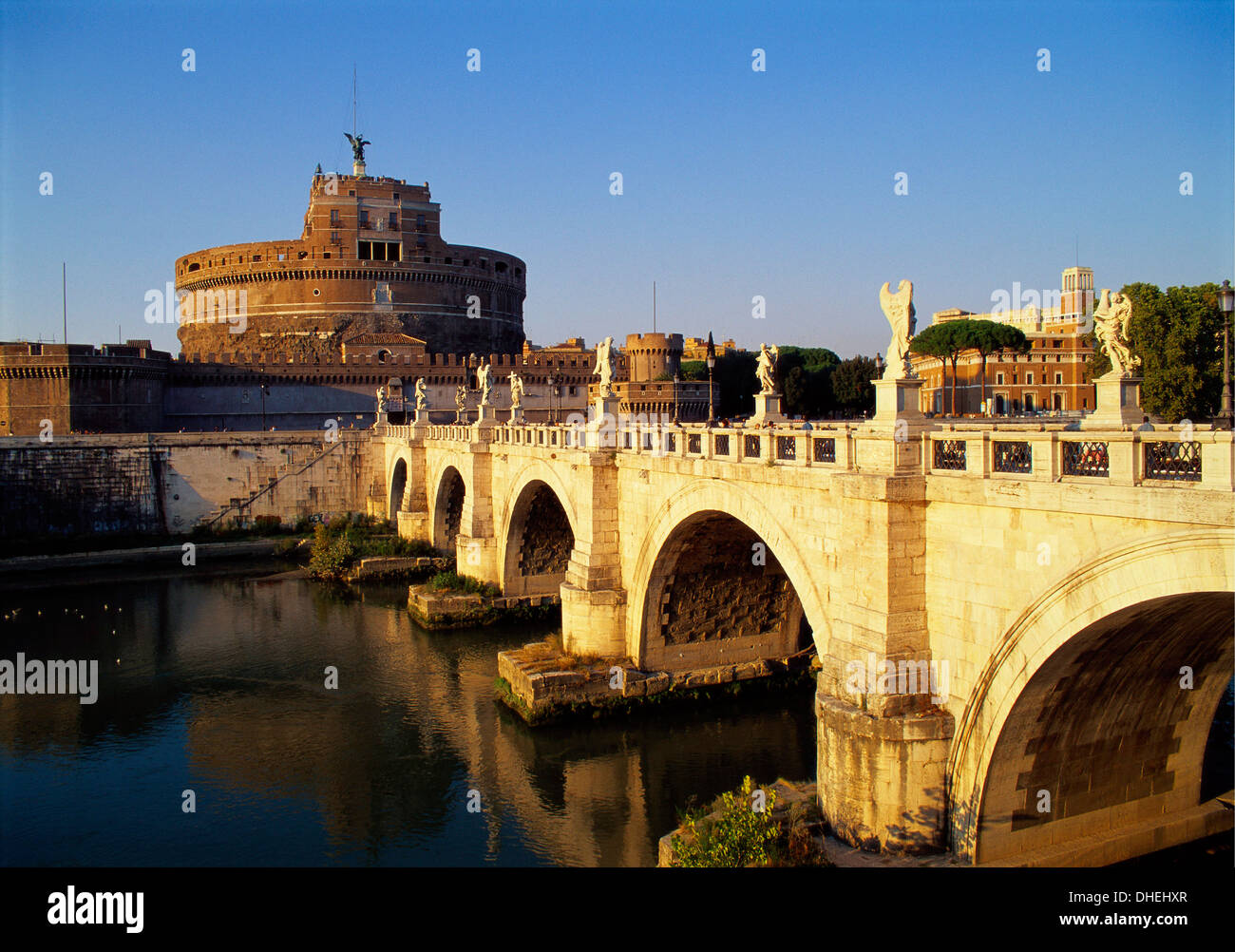 Il castello di s angelo immagini e fotografie stock ad alta risoluzione ...