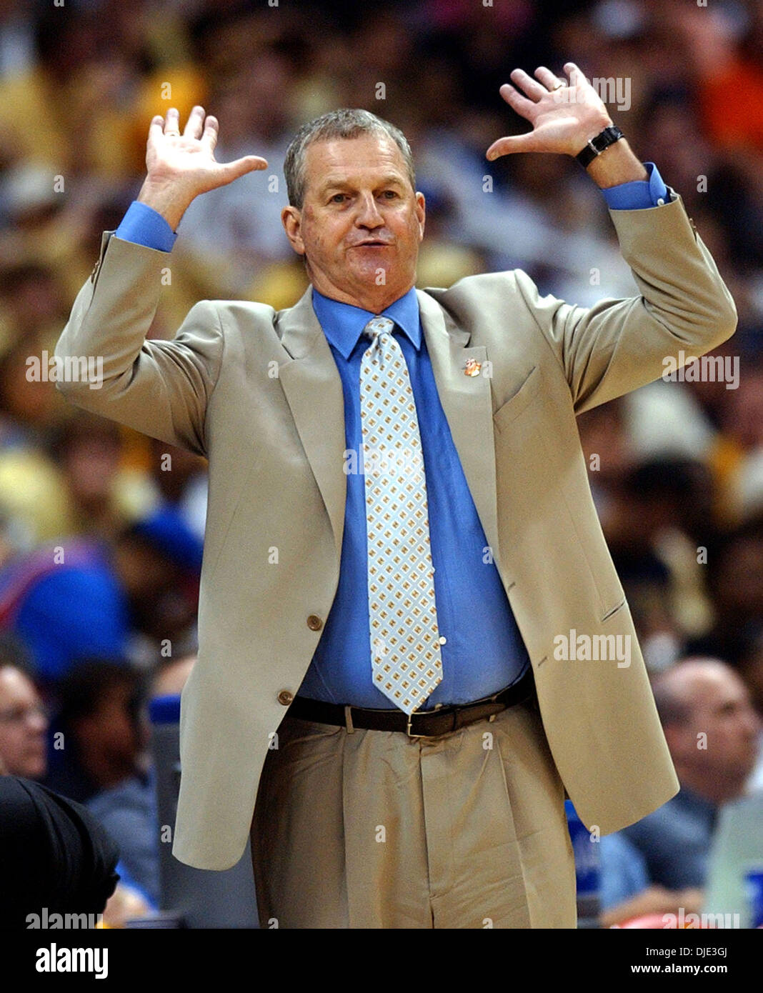 Jim calhoun immagini e fotografie stock ad alta risoluzione - Alamy