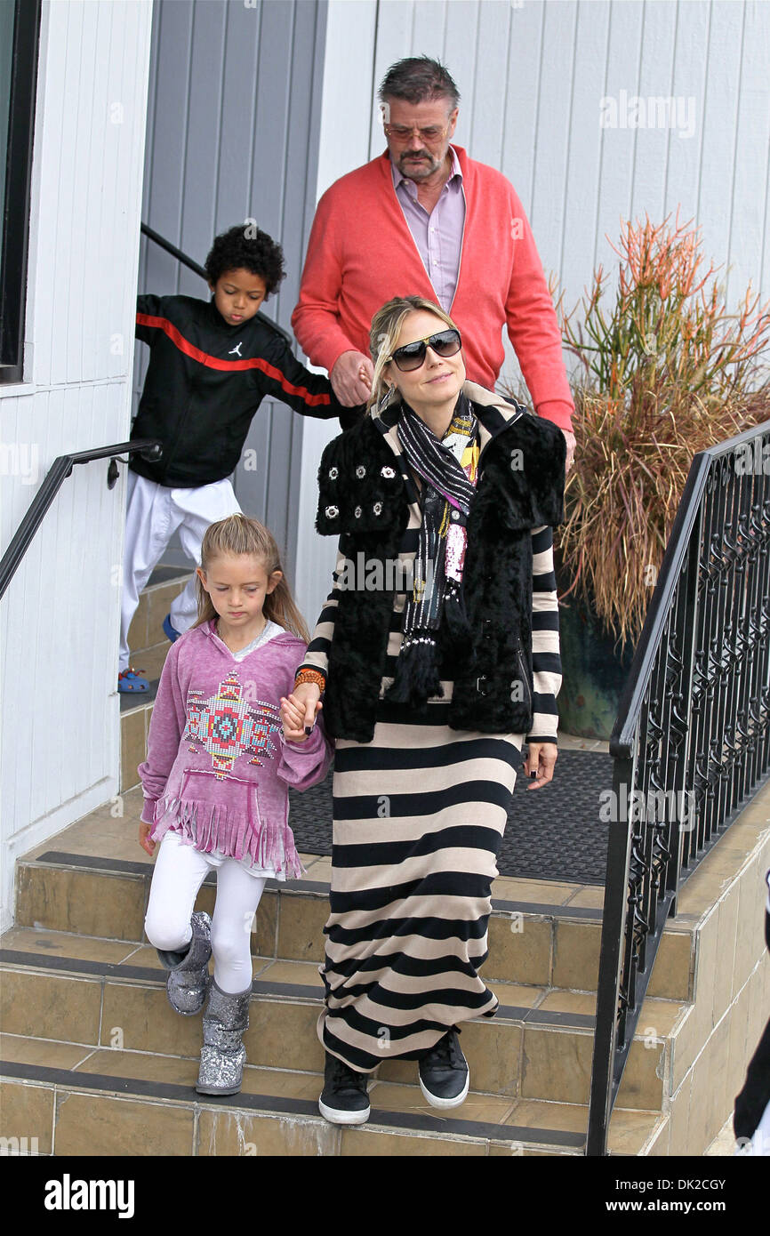 Heidi Klum Leni Samuel Gunther Klum Johan Samuel sono visto lasciare il ...