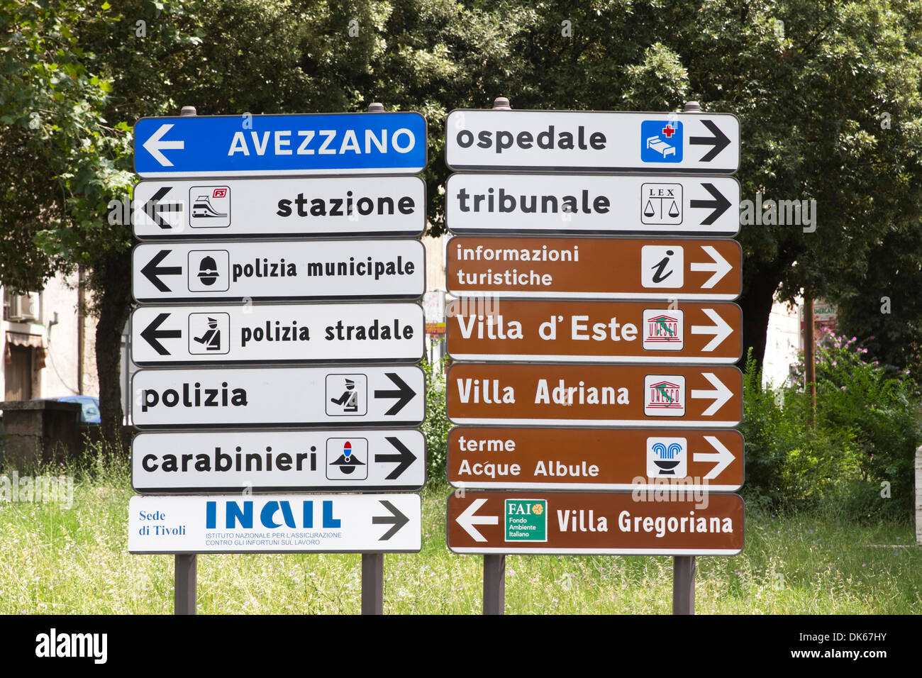 Segnali Stradali Italiani Immagini e Fotos Stock - Pagina 2 - Alamy