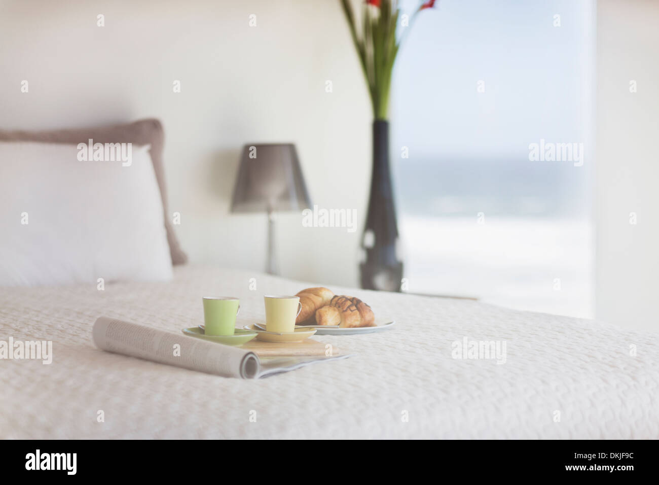 Colazione in camera da letto dell'hotel immagini e fotografie stock ad ...