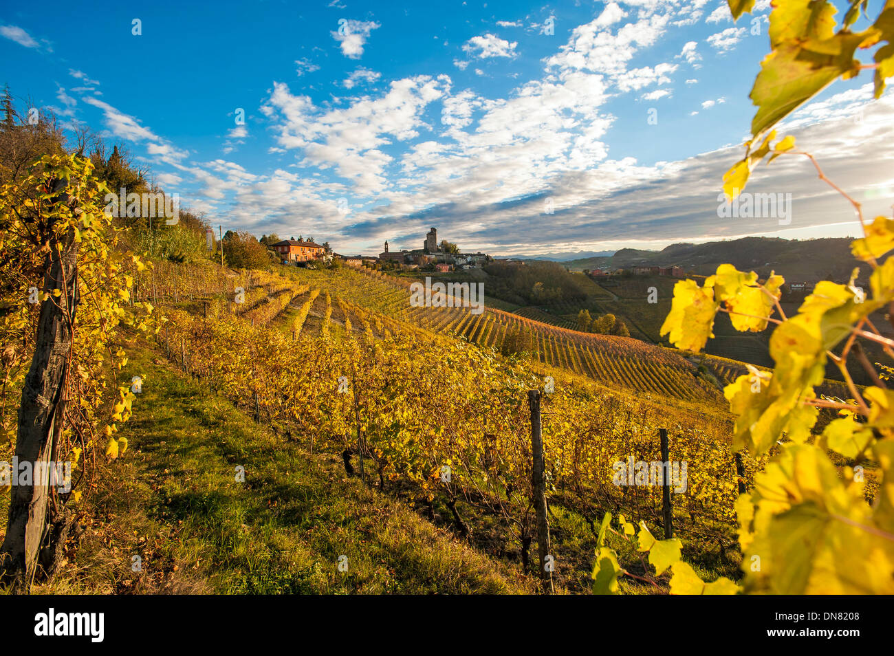 Piemonte italia immagini e fotografie stock ad alta risoluzione - Alamy