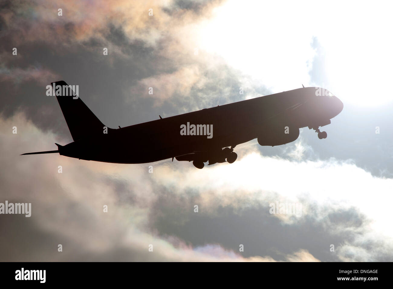 Aereo in decollo aereo immagini e fotografie stock ad alta risoluzione ...