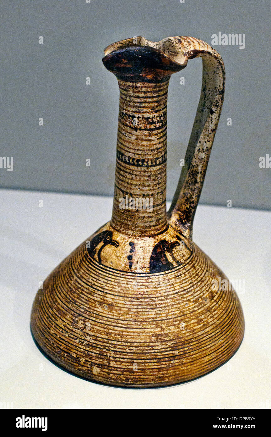 Statue greche classiche immagini e fotografie stock ad alta risoluzione ...