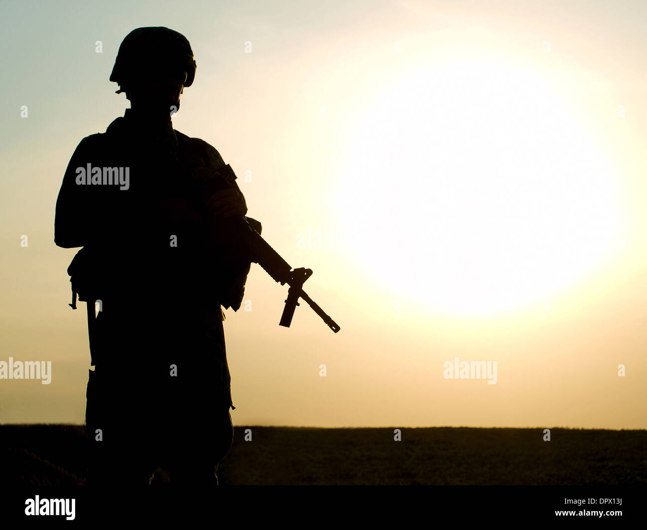 Sagoma Di Soldato Immagini e Fotos Stock - Alamy