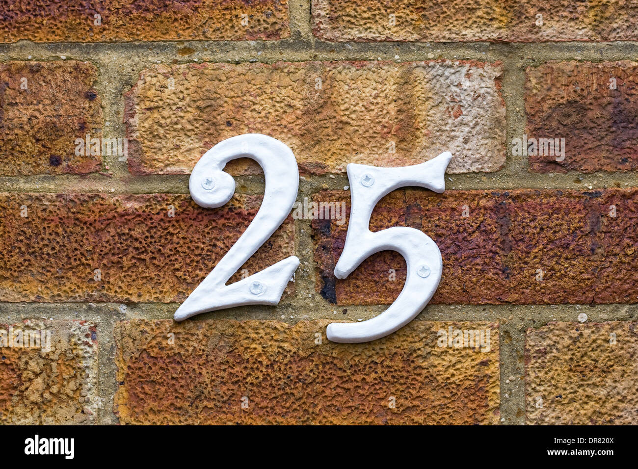 25 sign immagini e fotografie stock ad alta risoluzione - Alamy