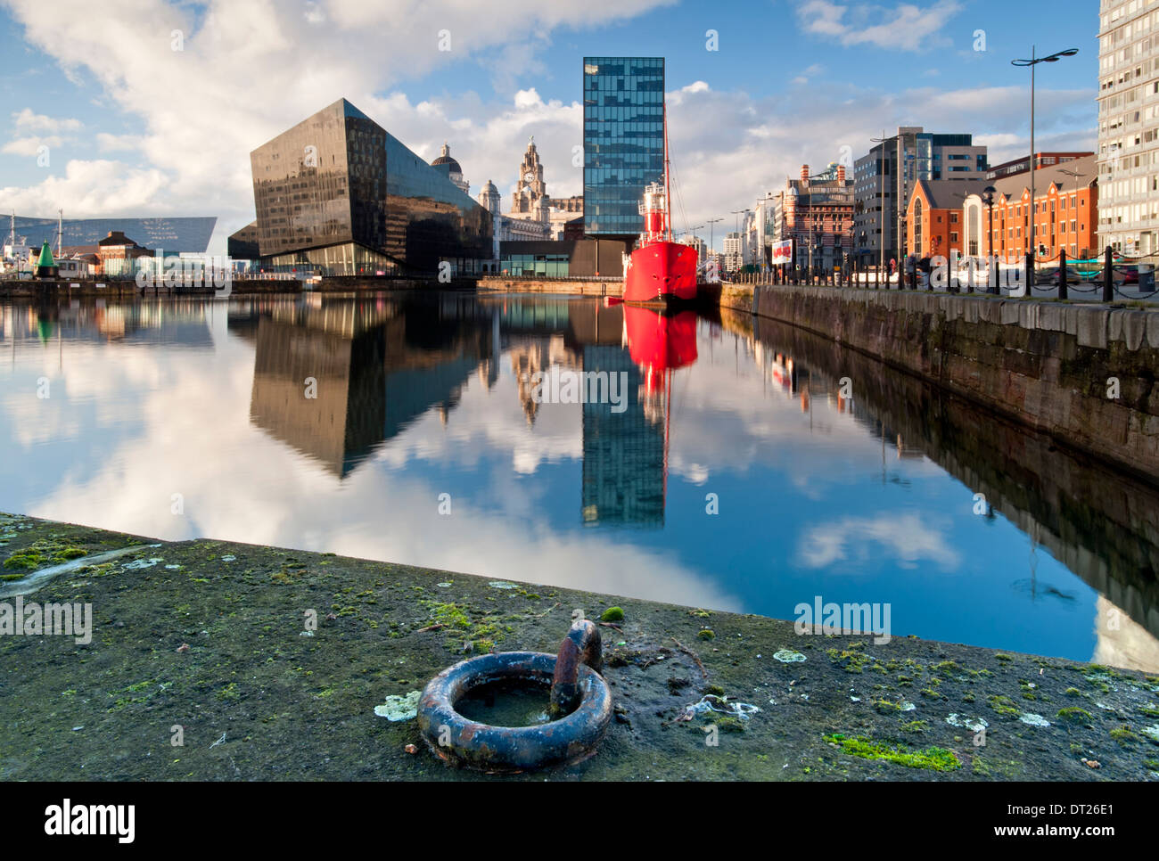 Pianeta liverpool faro immagini e fotografie stock ad alta risoluzione ...