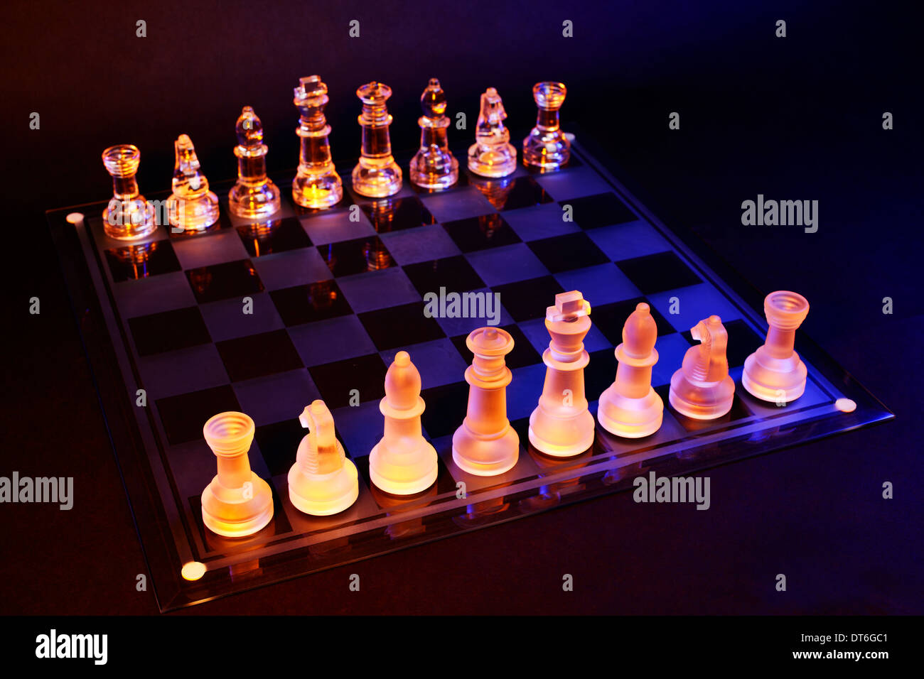 Scacchiera colorata immagini e fotografie stock ad alta risoluzione - Alamy