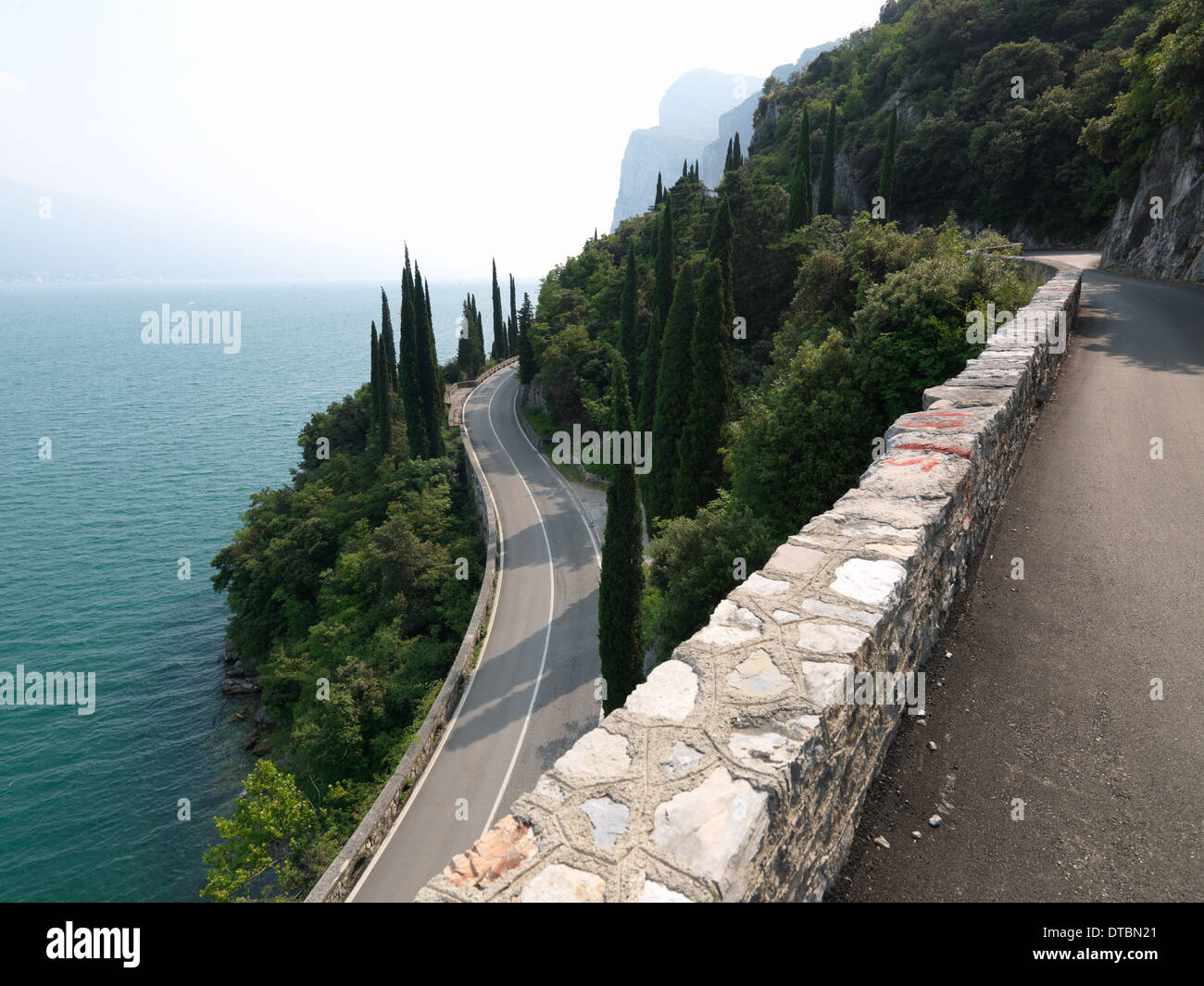 Tremosine lago di garda immagini e fotografie stock ad alta risoluzione ...