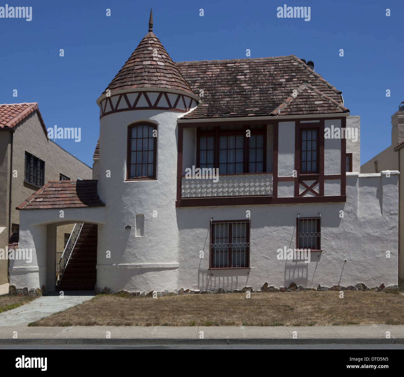 Windows bars immagini e fotografie stock ad alta risoluzione - Alamy