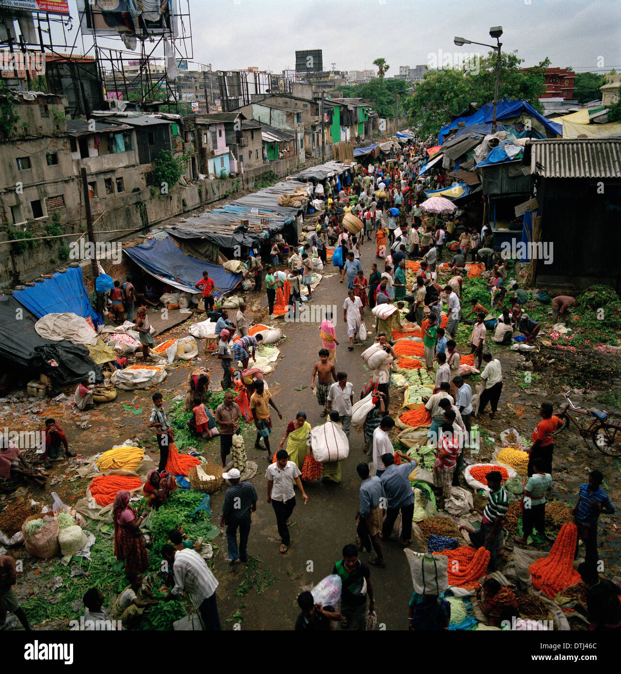 Calcutta india slum india immagini e fotografie stock ad alta ...