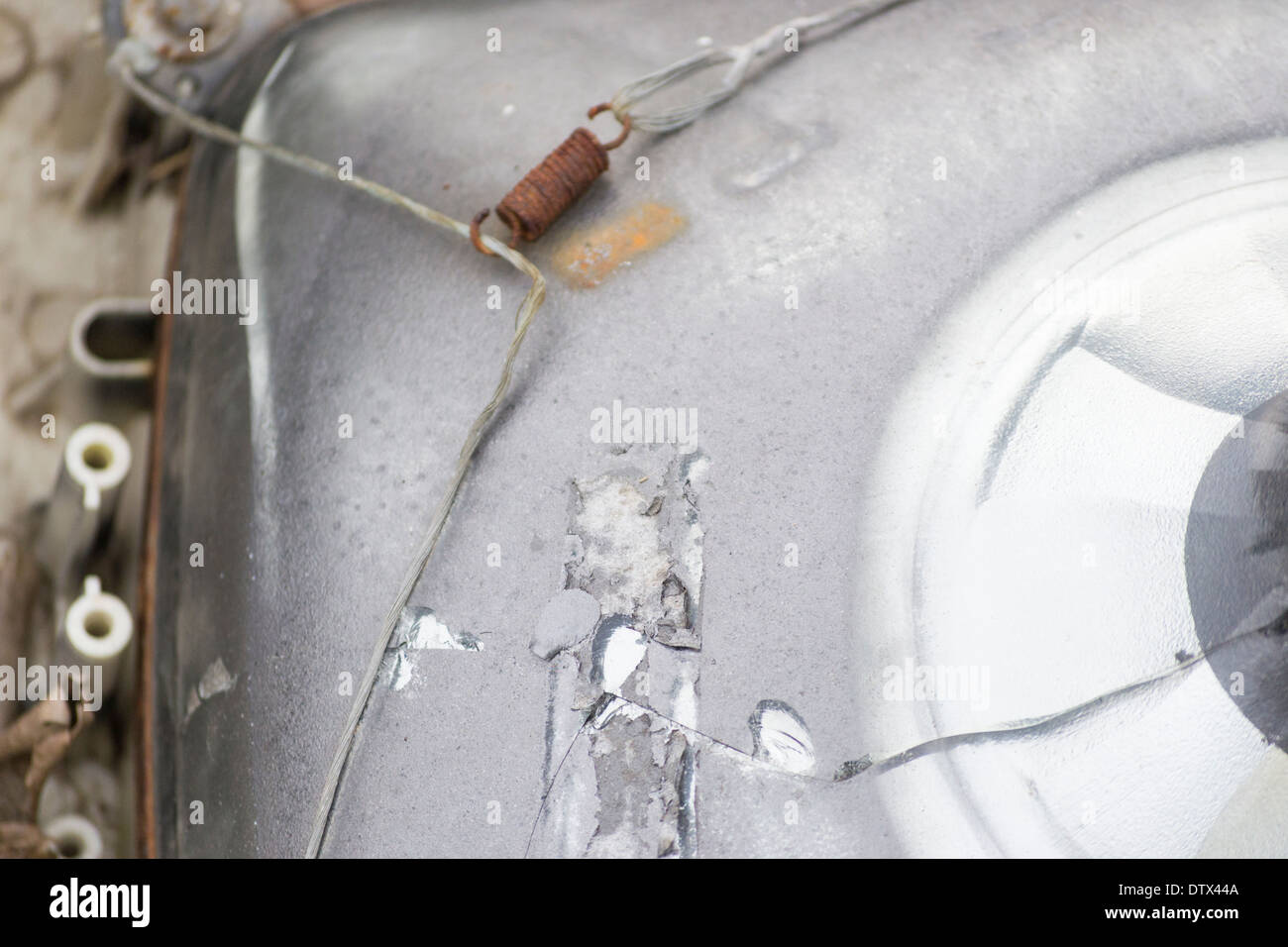 Tubo rotto immagini e fotografie stock ad alta risoluzione - Alamy