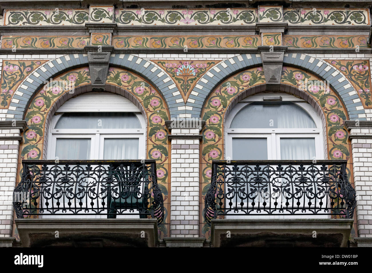 Dettaglio facciata art deco immagini e fotografie stock ad alta ...