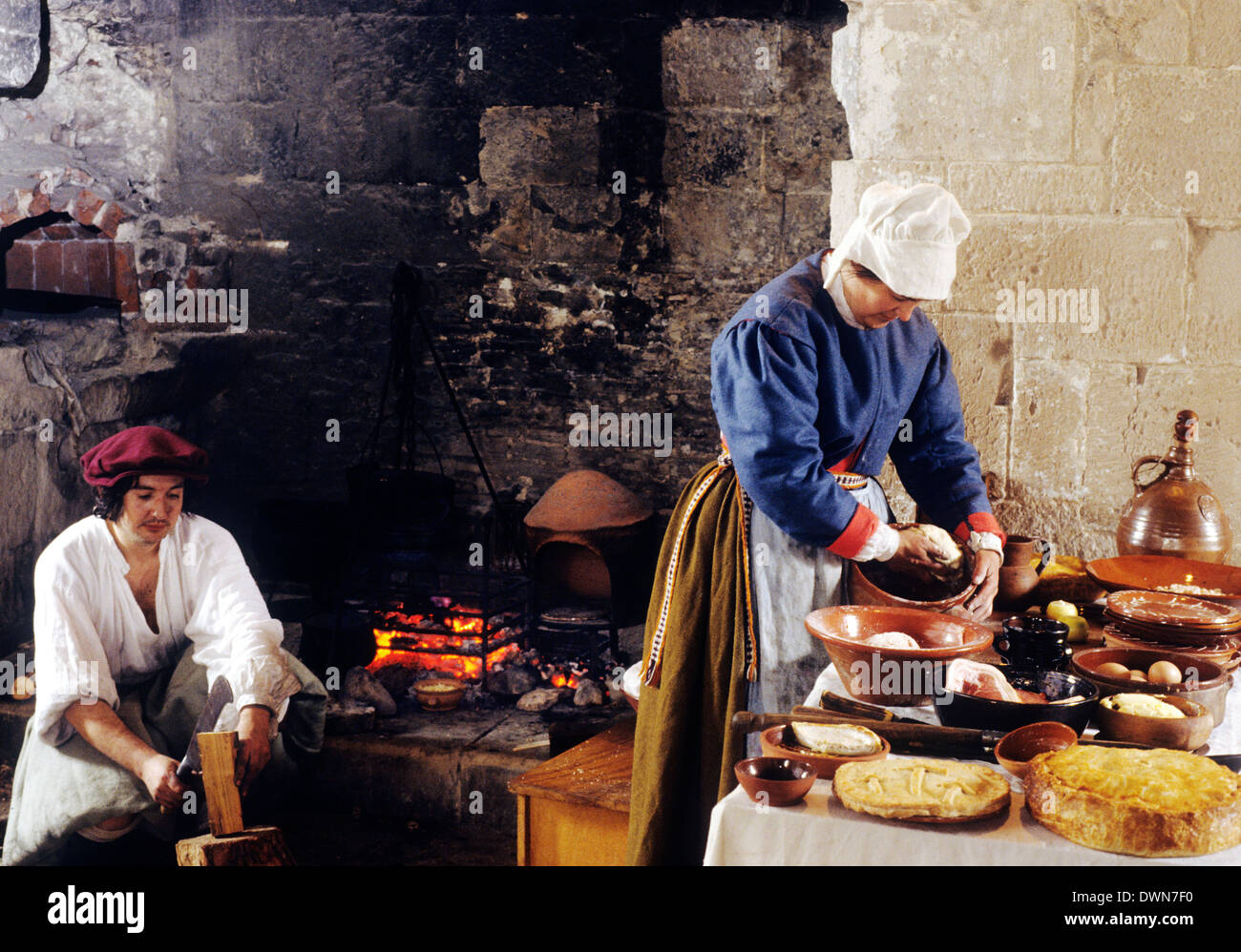 Cucina periodo tudor immagini e fotografie stock ad alta risoluzione ...