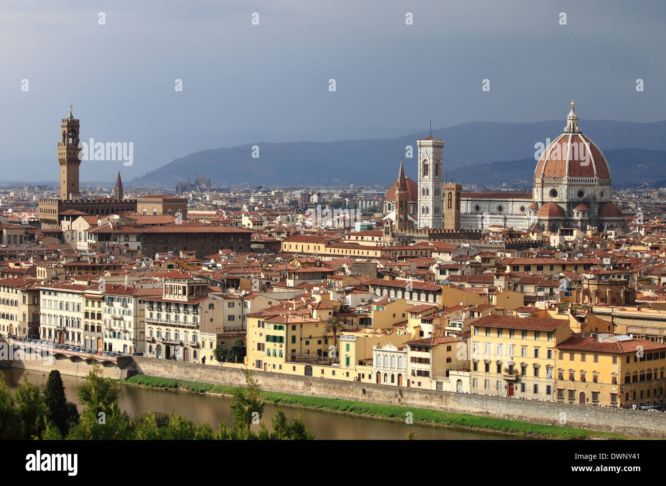 Vista dall'alto di firenze immagini e fotografie stock ad alta ...