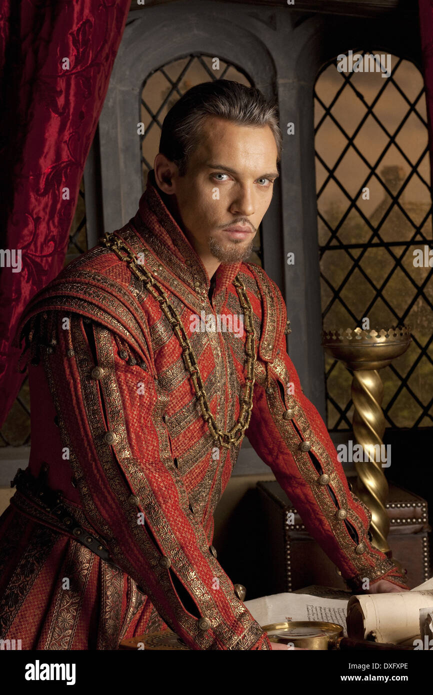 Tudors costume immagini e fotografie stock ad alta risoluzione - Alamy