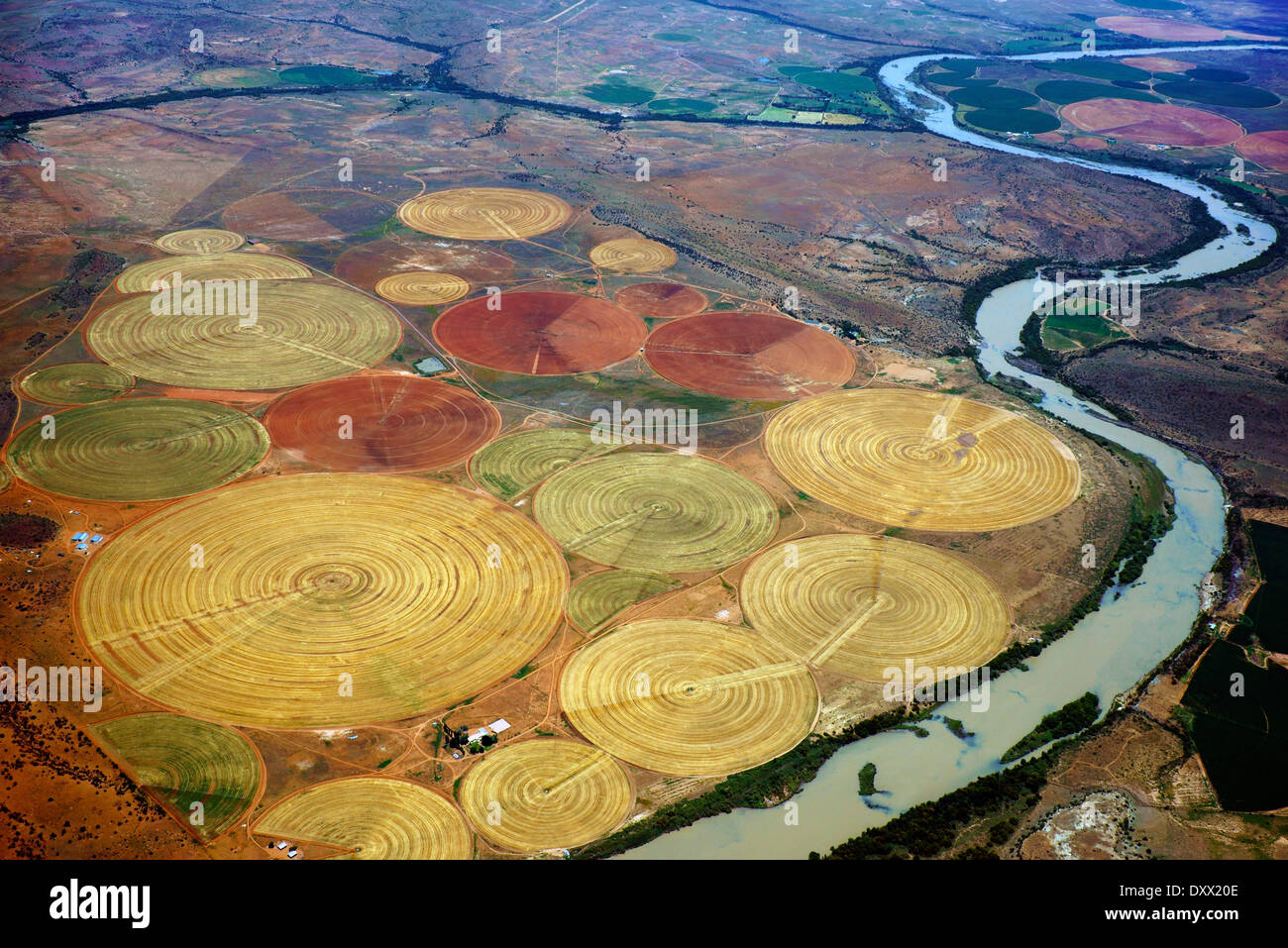 Aerial circular irrigation field africa immagini e fotografie stock ad ...