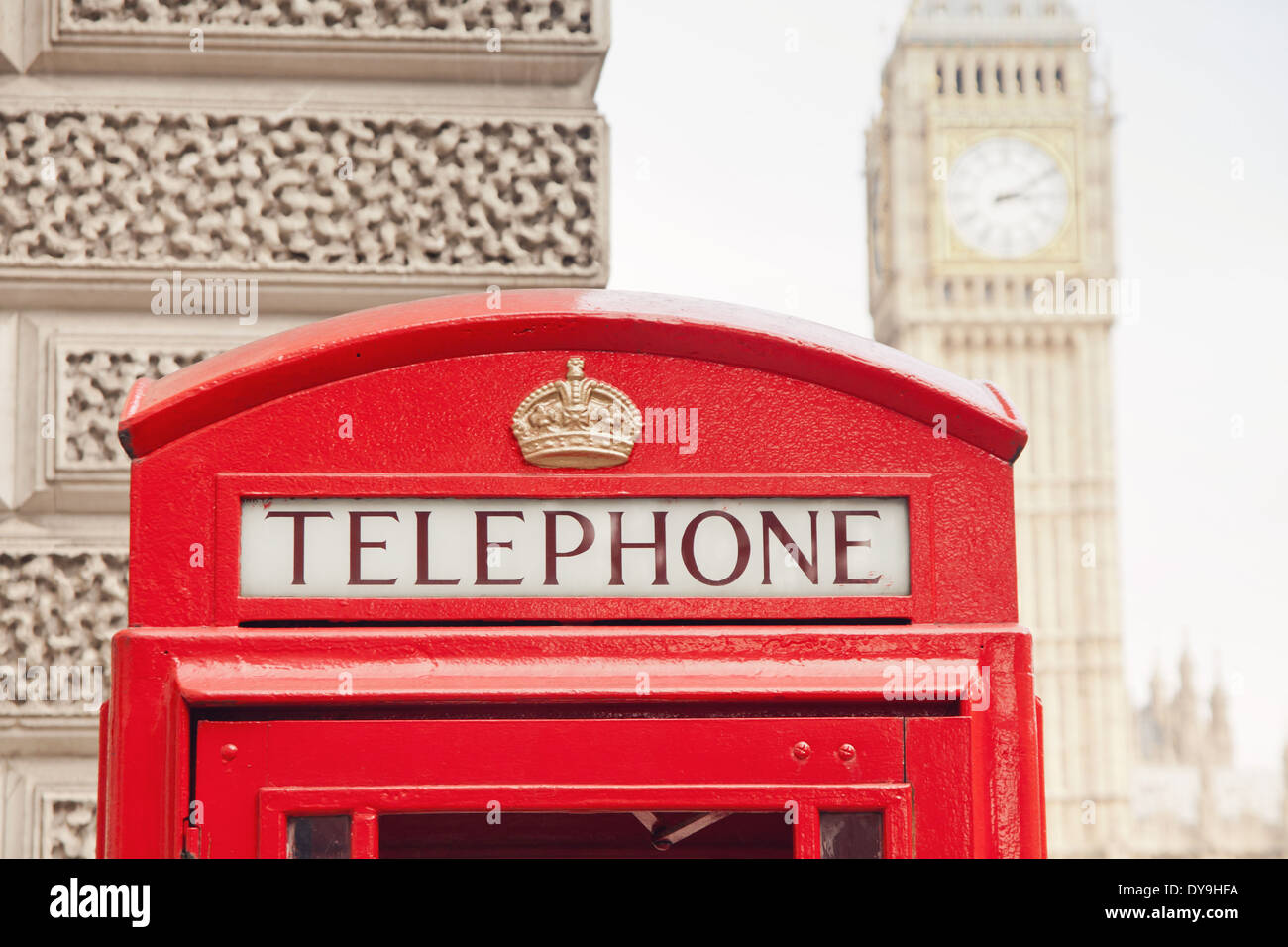 Cabina telefonica rossa con il big ben immagini e fotografie stock ad ...