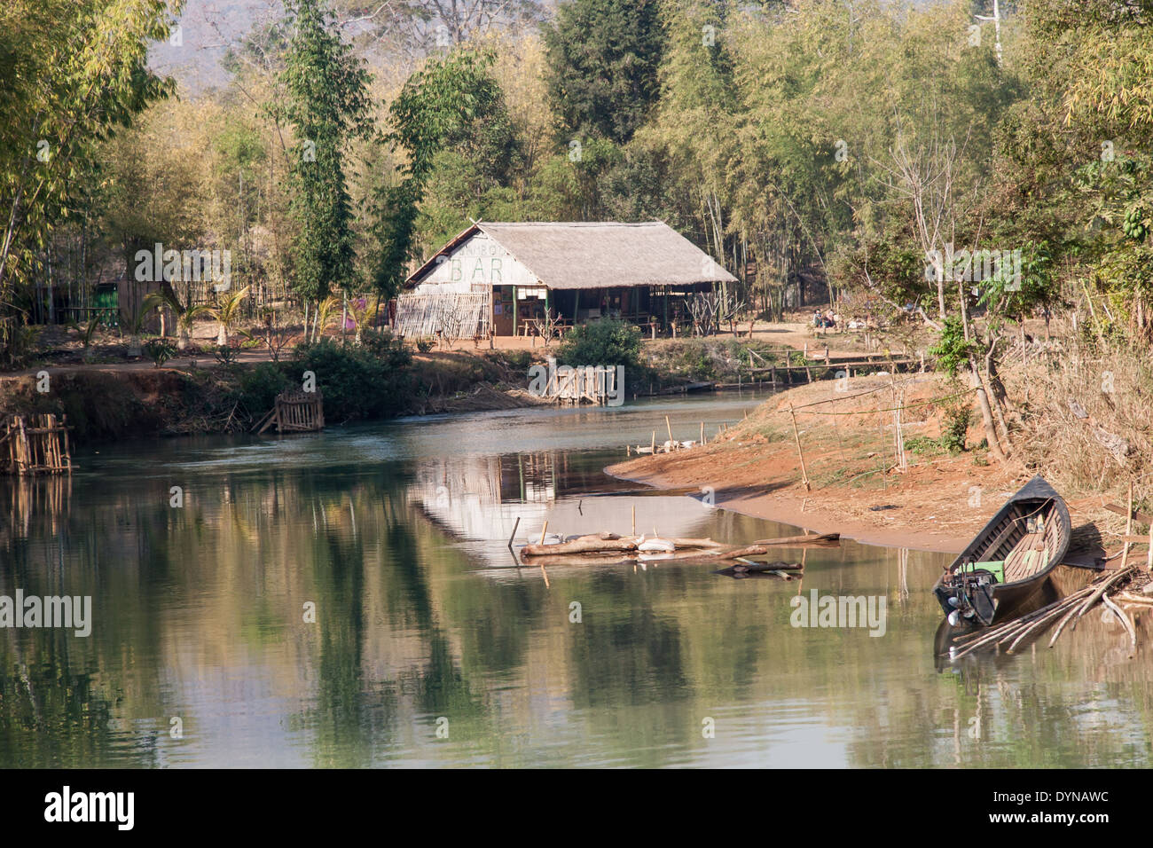 Bar del lago immagini e fotografie stock ad alta risoluzione - Alamy