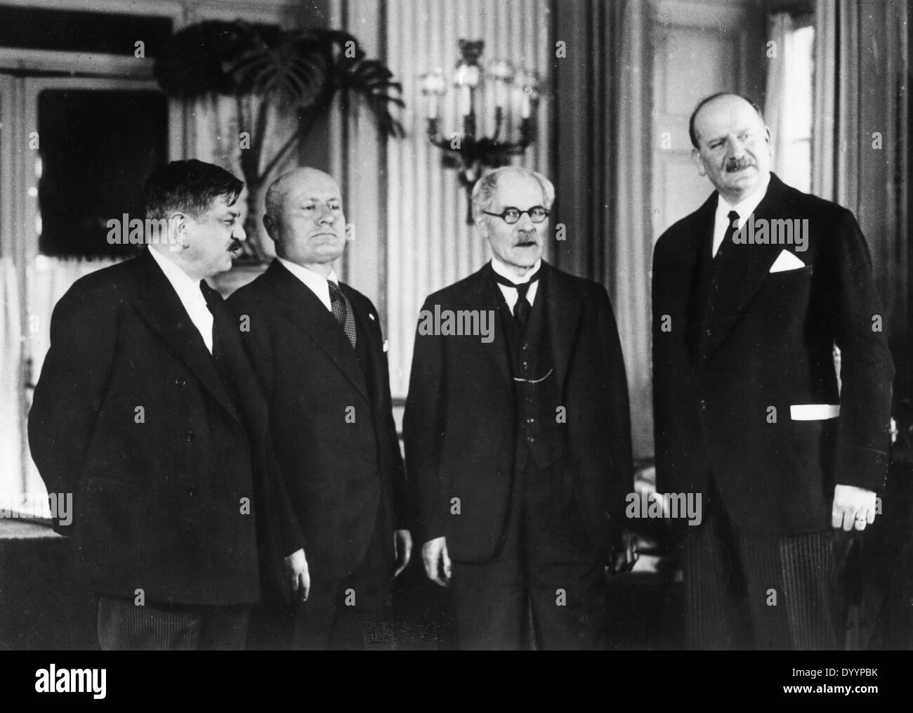 Stresa conference immagini e fotografie stock ad alta risoluzione - Alamy