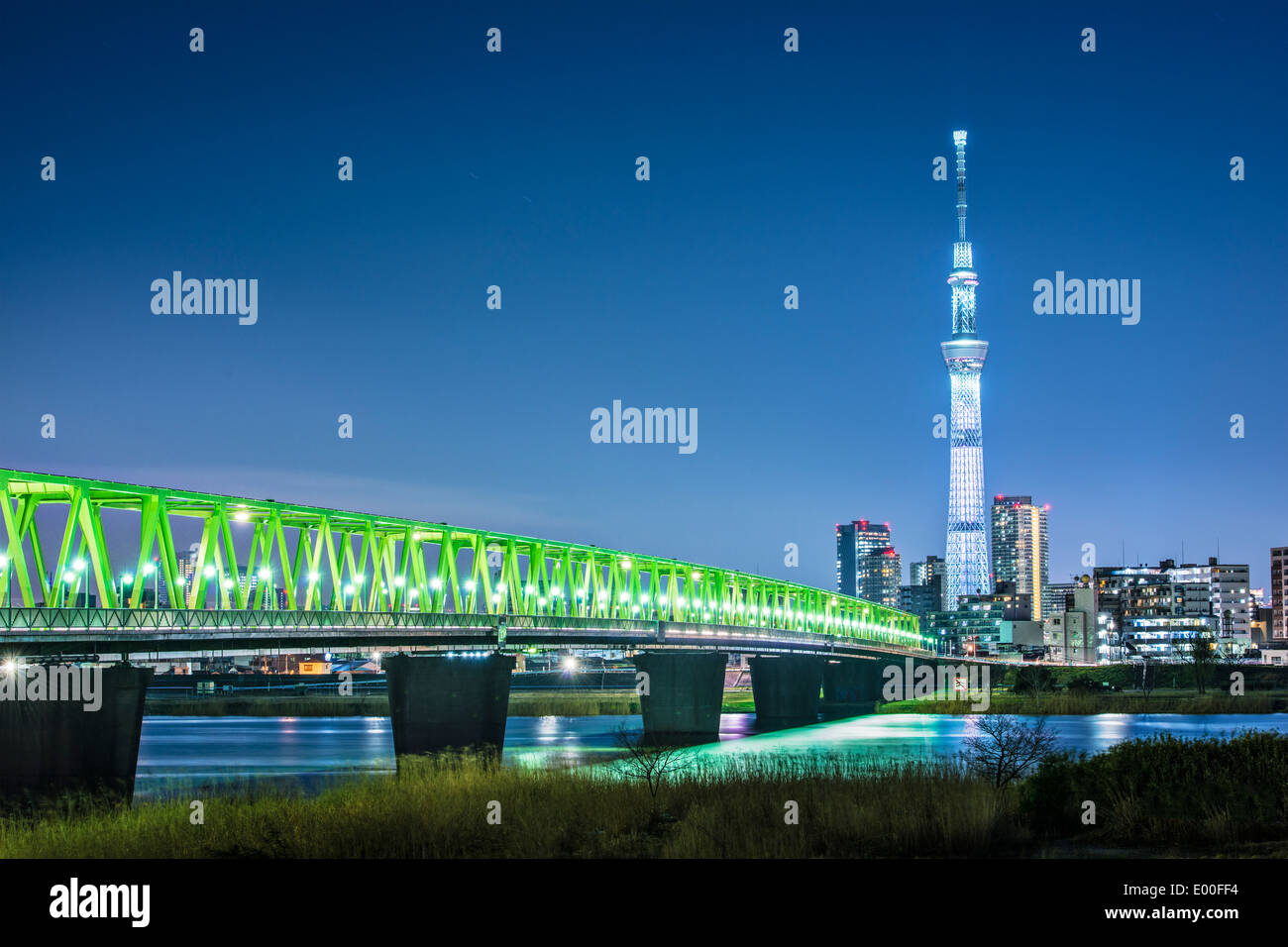 Tokyo skytree immagini e fotografie stock ad alta risoluzione - Alamy