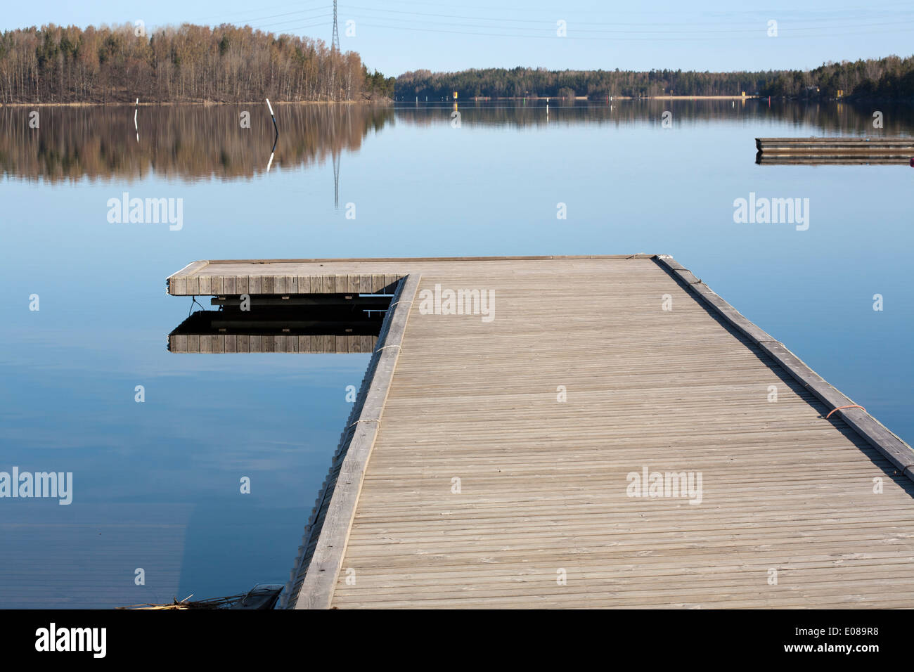Porto pontile in legno immagini e fotografie stock ad alta risoluzione ...