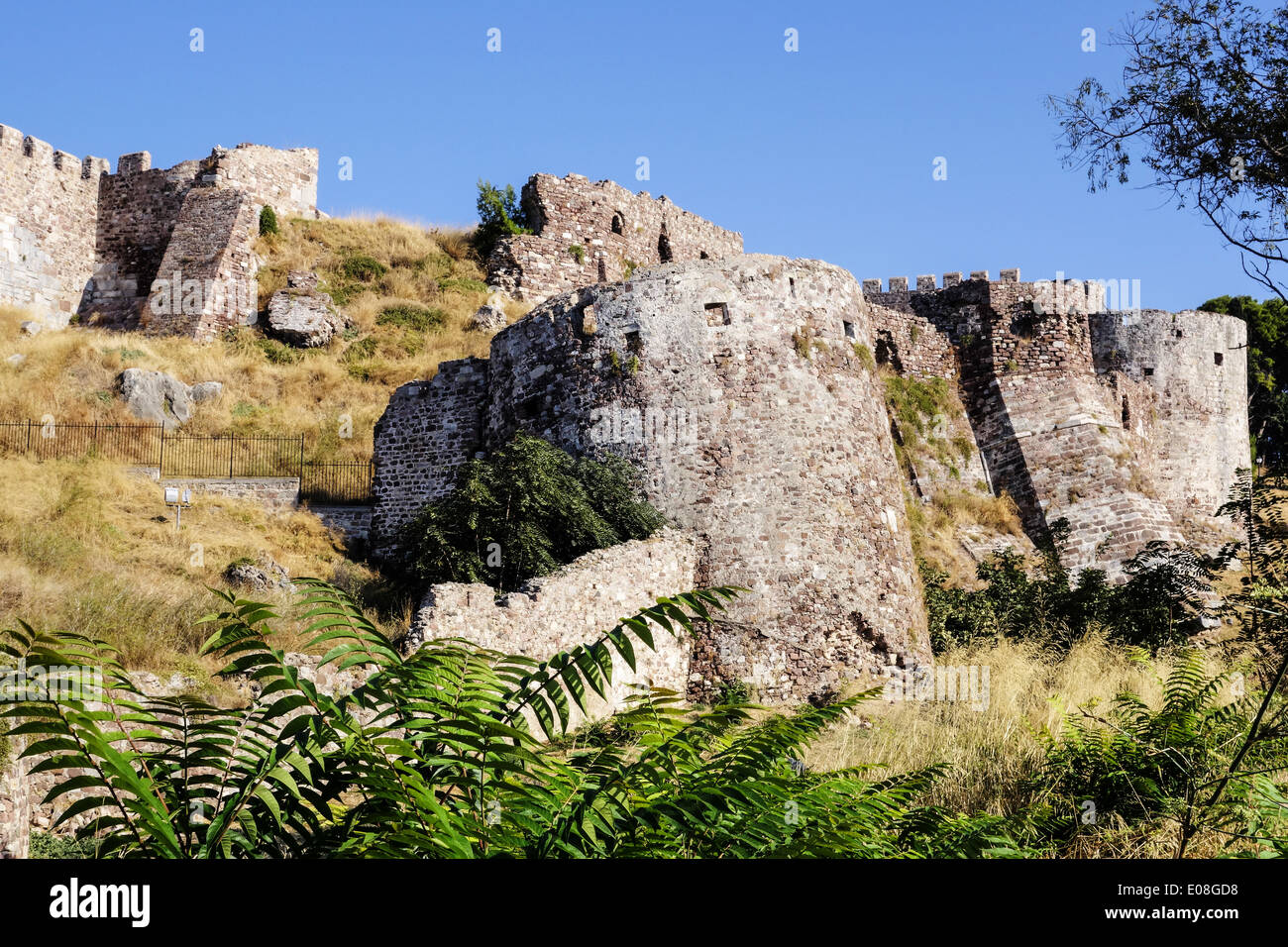 Castello di mytilini immagini e fotografie stock ad alta risoluzione ...