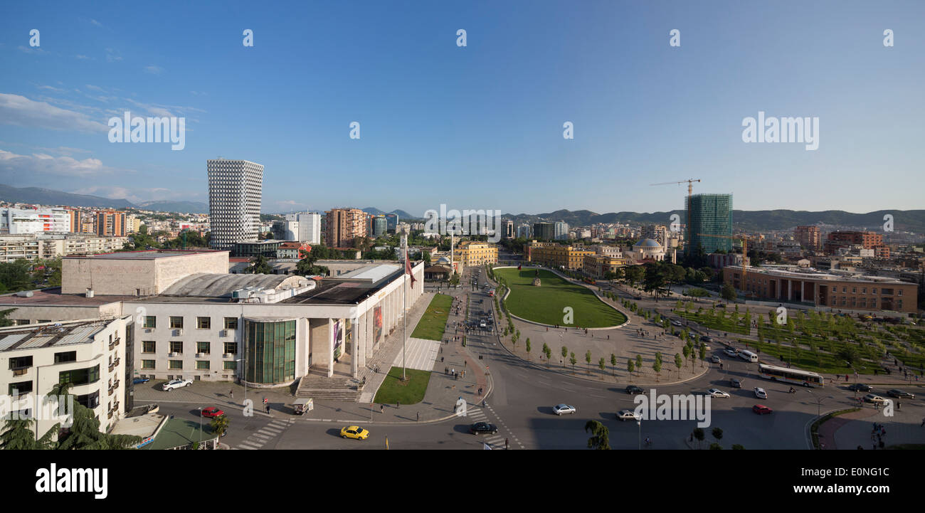 Piazza skanderbeg albania immagini e fotografie stock ad alta ...