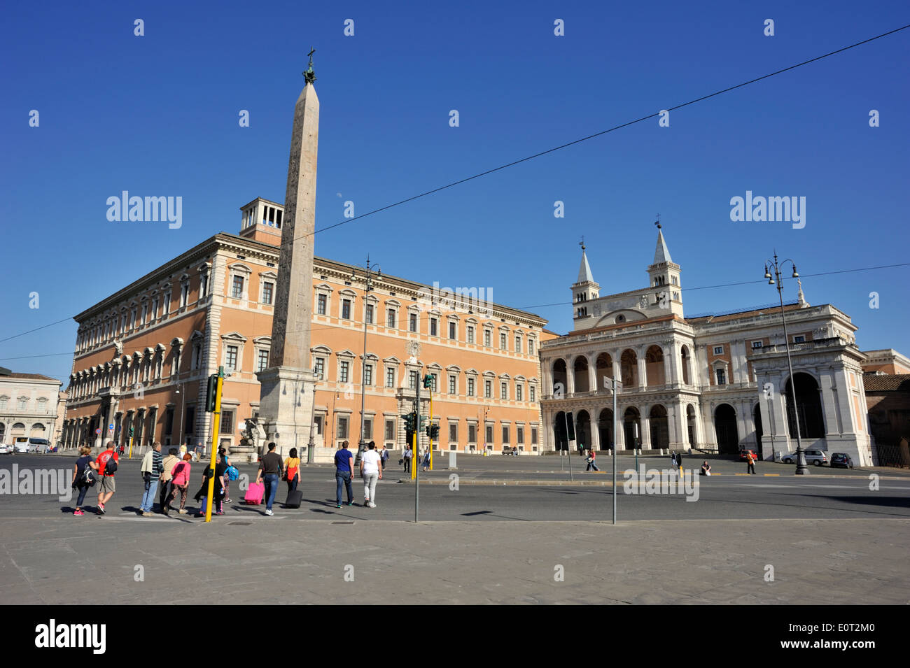 Italia, Roma, Piazza di San Giovanni in Laterano, Palazzo Lateranense e ...