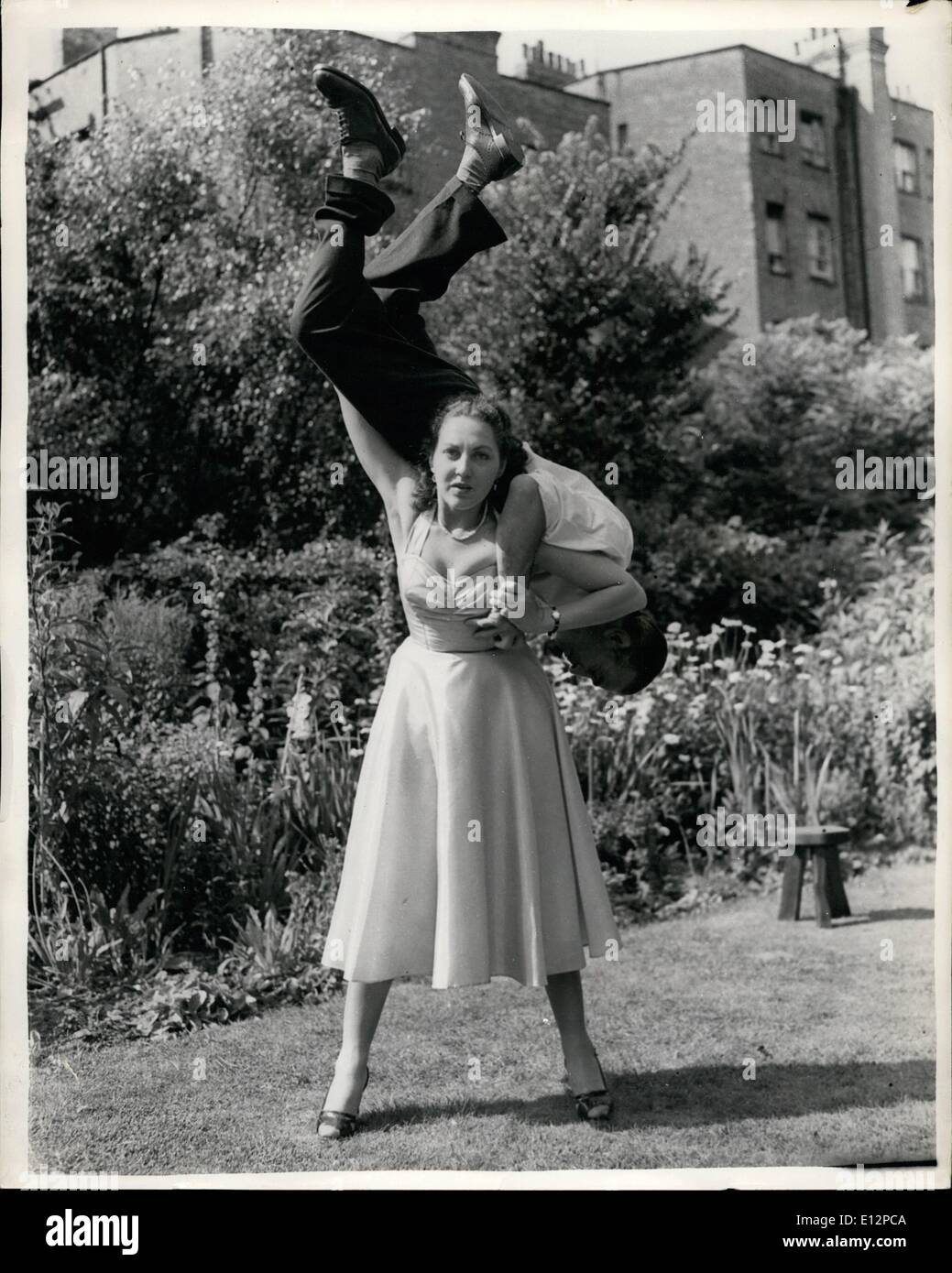 24 year old immagini e fotografie stock ad alta risoluzione - Alamy