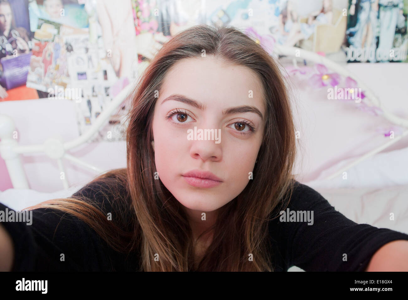 Ragazza di 13 14 anni immagini e fotografie stock ad alta risoluzione ...