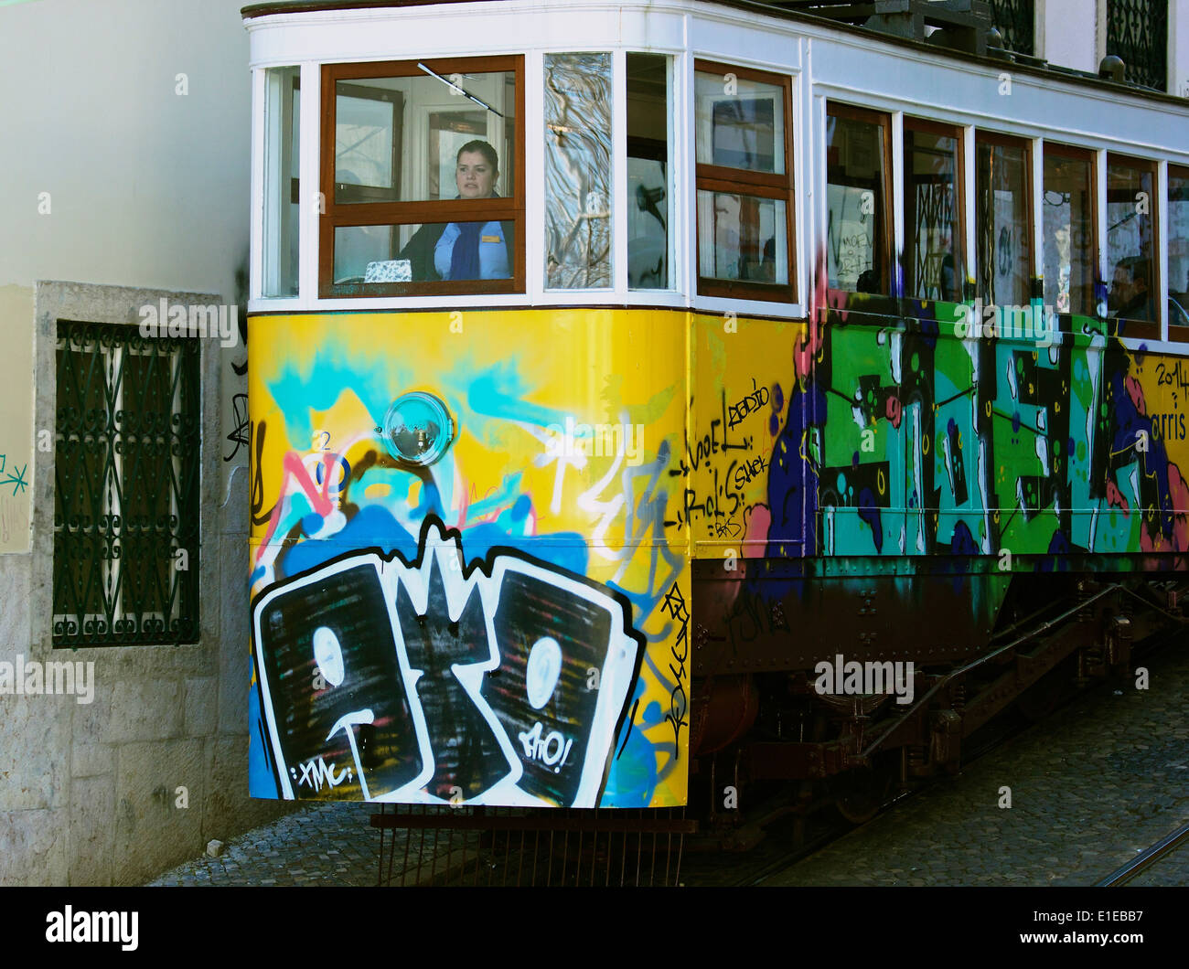 Elevador do gloria funivia o tram in viaggio per il immagini e ...