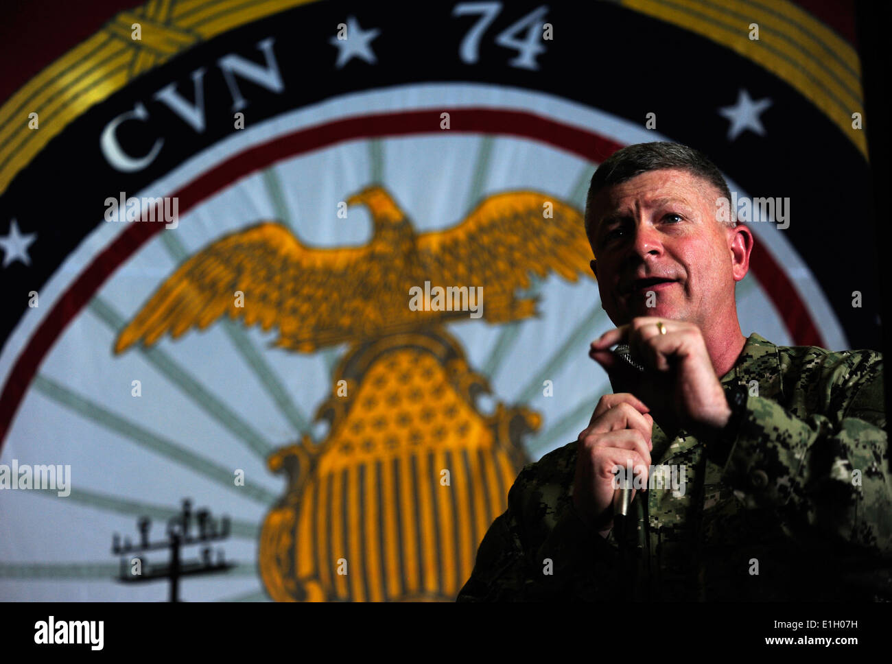 Us navy mcpon rilasciato immagini e fotografie stock ad alta ...