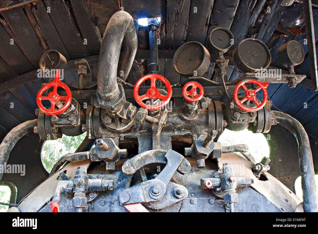 Cabina di guida locomotiva del motore a vapore immagini e fotografie ...