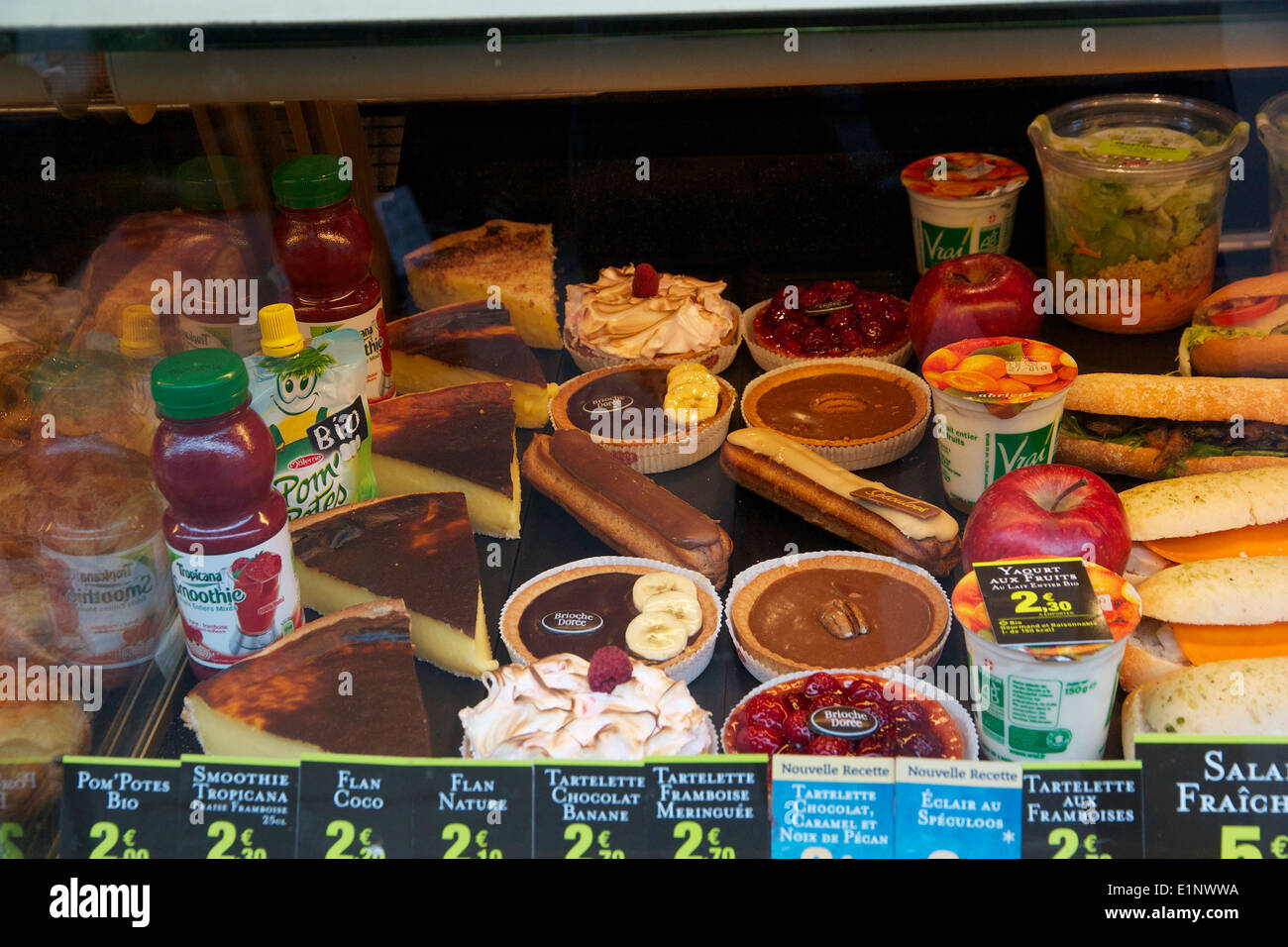 Panini parigi immagini e fotografie stock ad alta risoluzione - Alamy