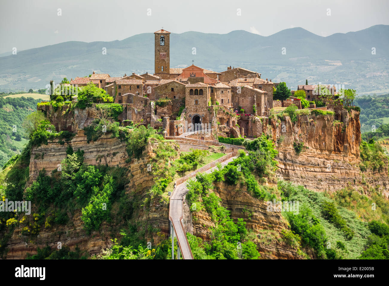 Civita di bagnoregio immagini e fotografie stock ad alta risoluzione ...