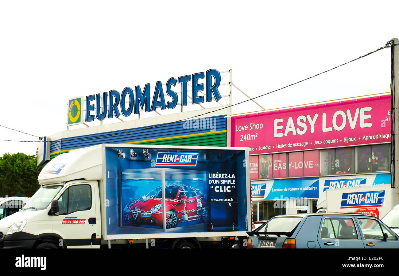 Euromaster logo immagini e fotografie stock ad alta risoluzione - Alamy