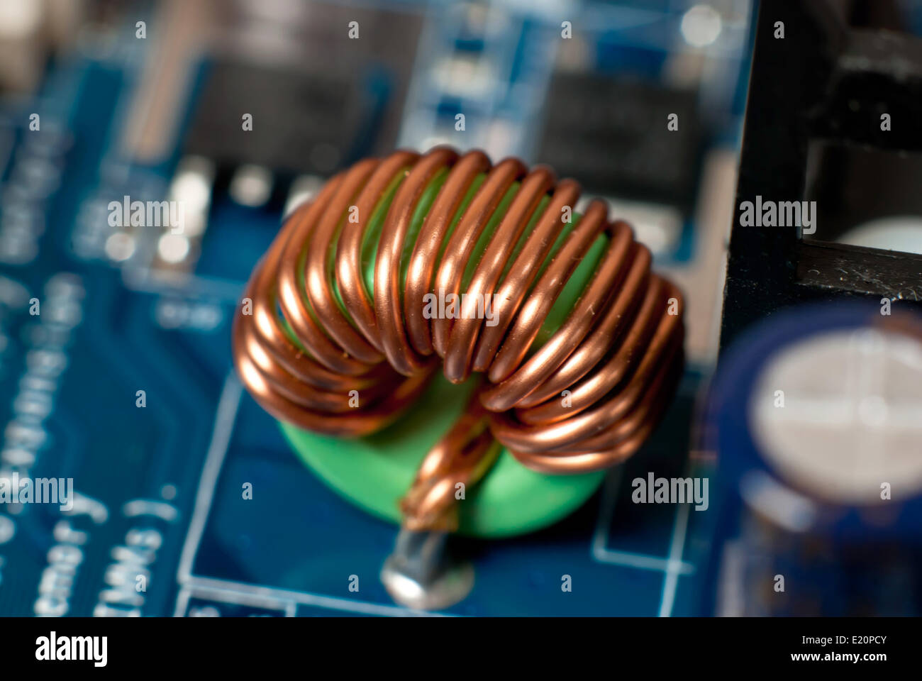 Elettronica di piccoli componenti immagini e fotografie stock ad alta ...