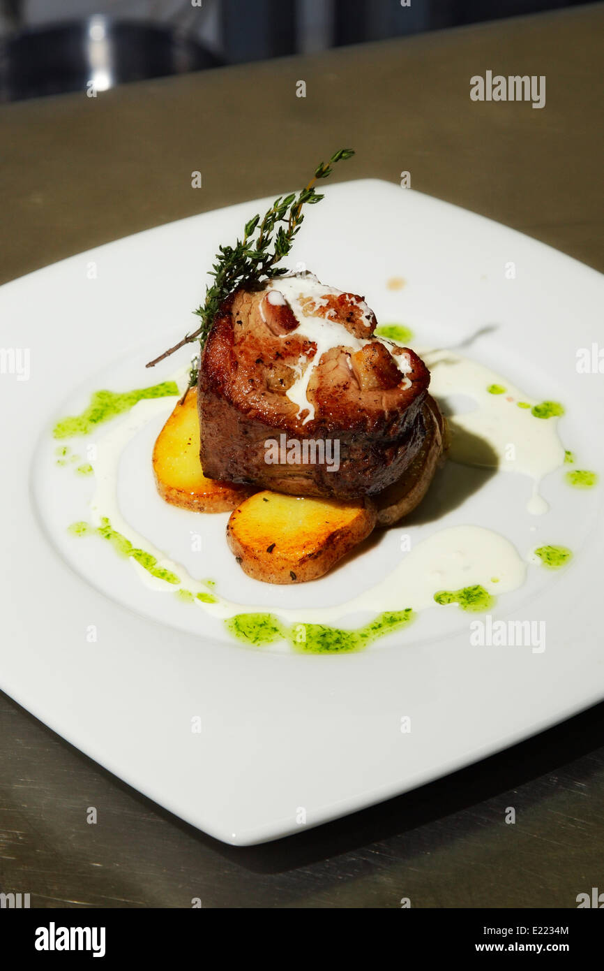 Carne bianca commestibile immagini e fotografie stock ad alta ...