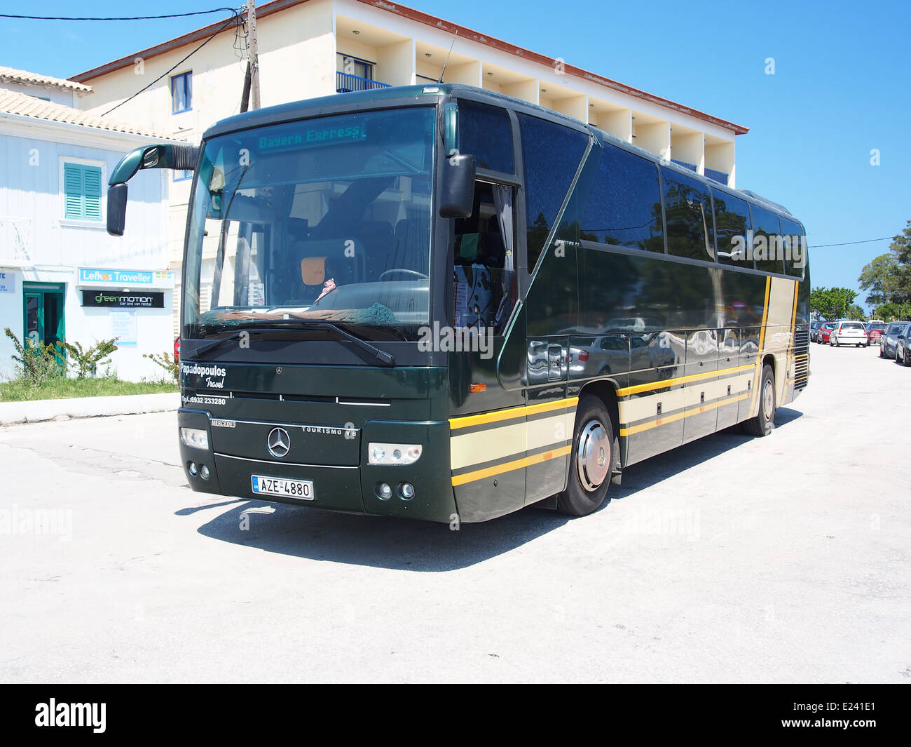 Mercedes tourismo immagini e fotografie stock ad alta risoluzione - Alamy